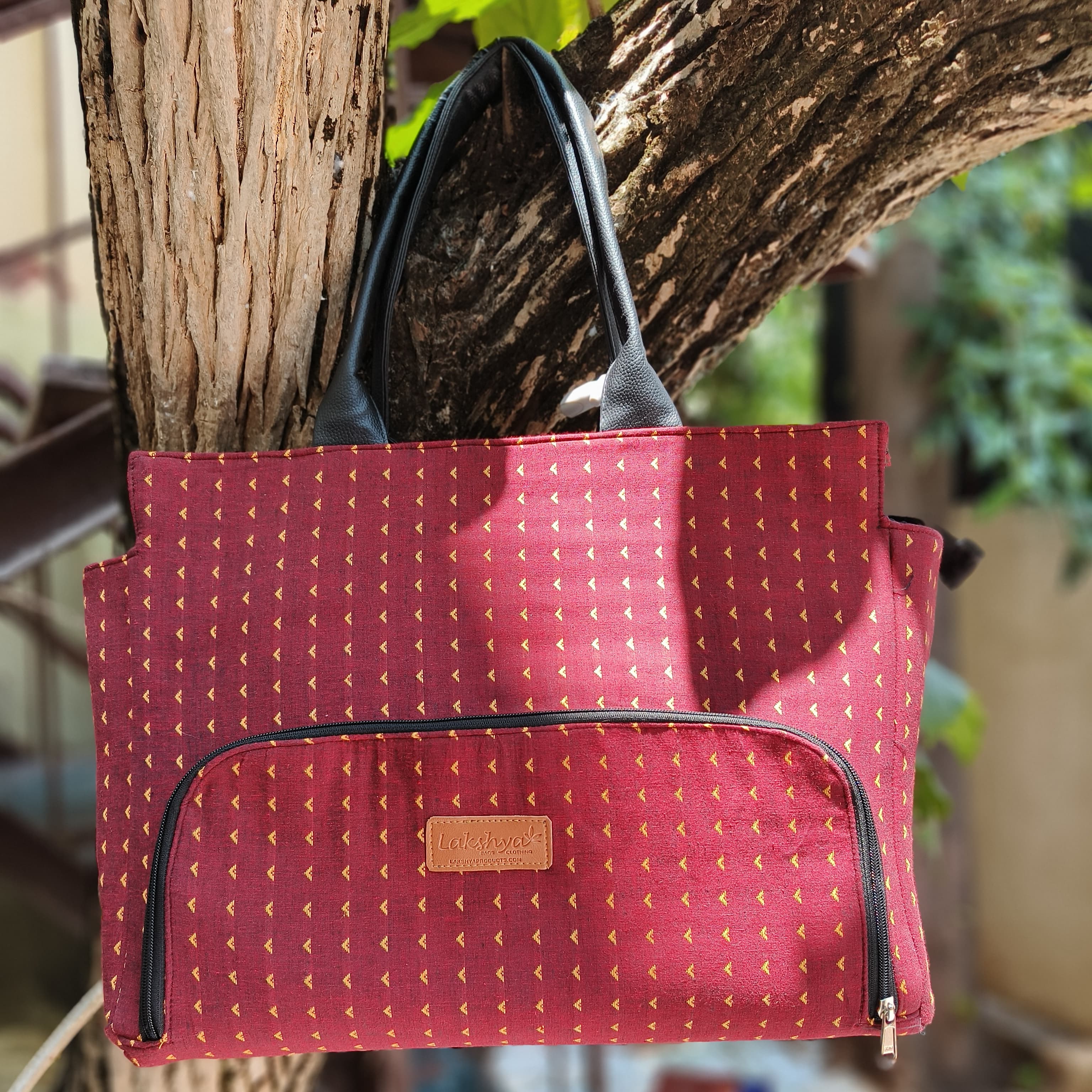 Versatile partition tote – lakshya bags