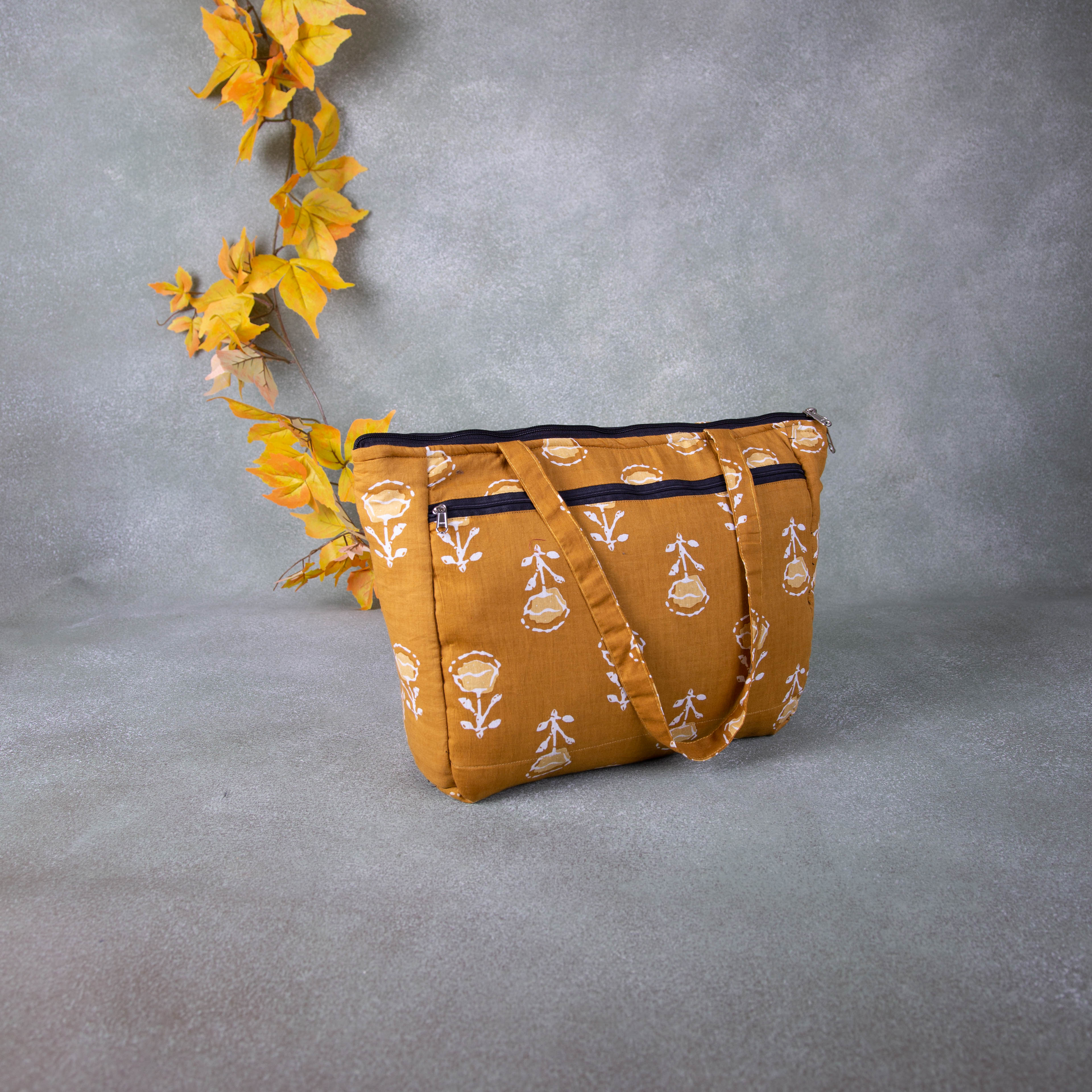 Saree Essentials – lakshya bags