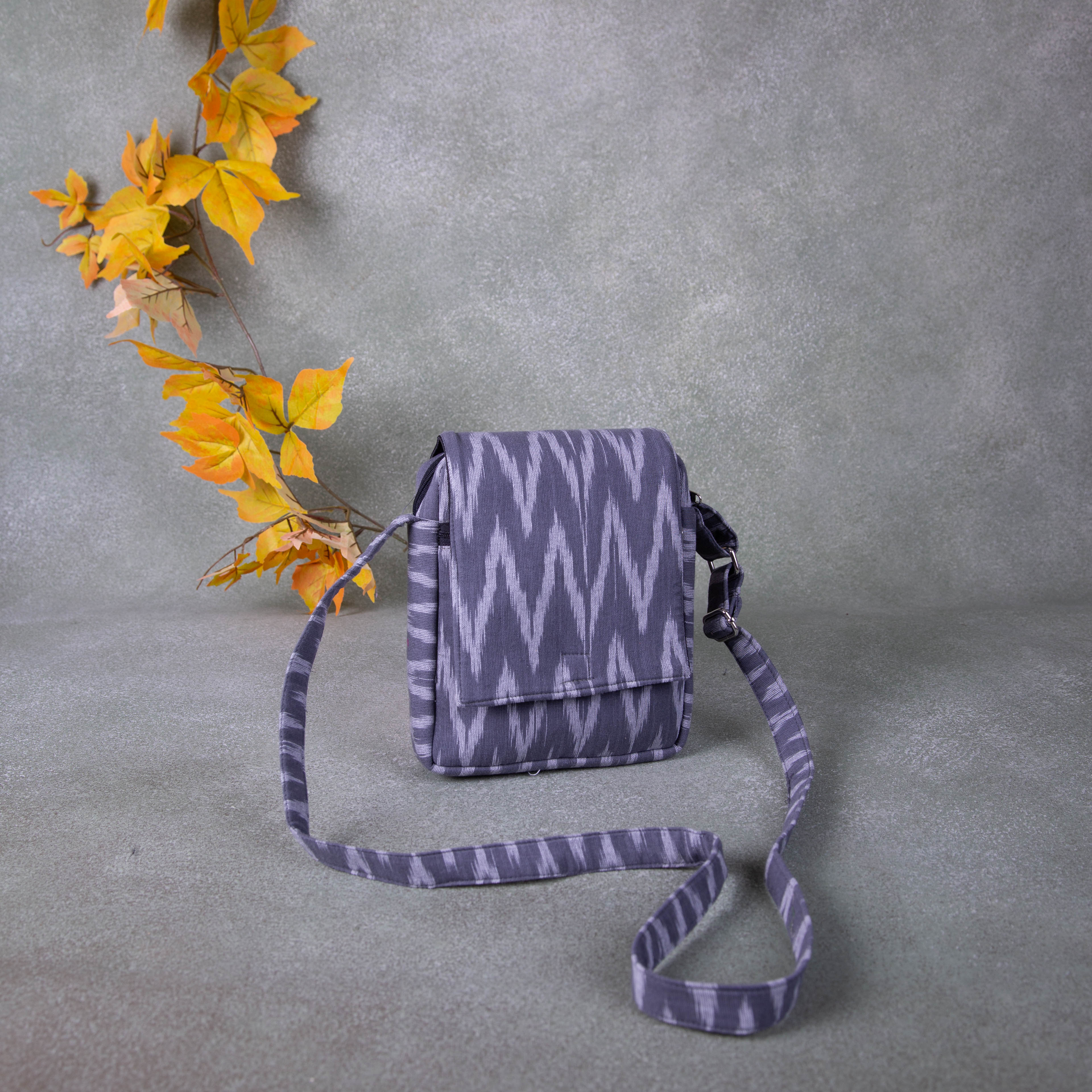 Sarus Crane Ikat Slings Grey Colour with White Zig zag Design ...