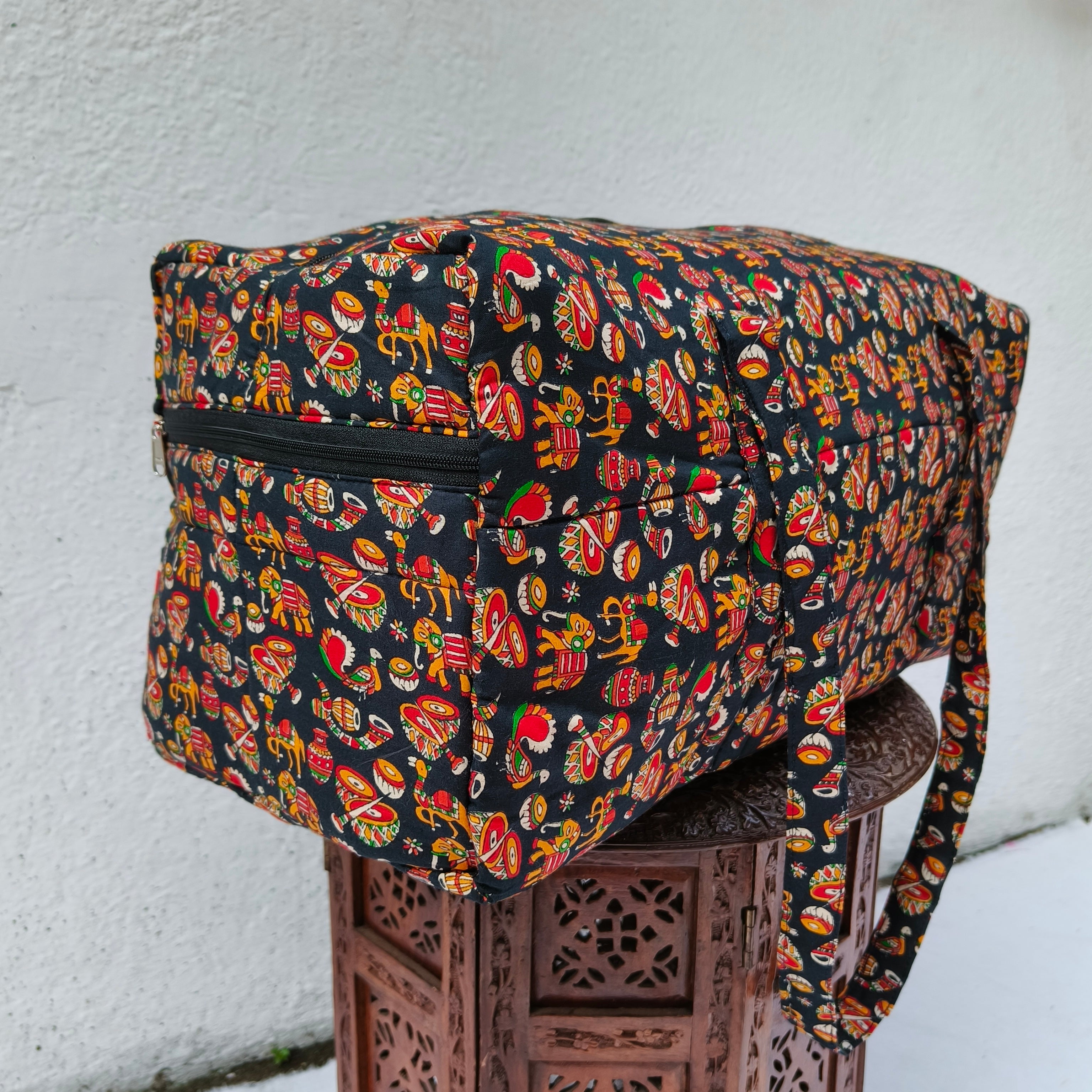 Rectangle Travel Bag black with music print – lakshya bags