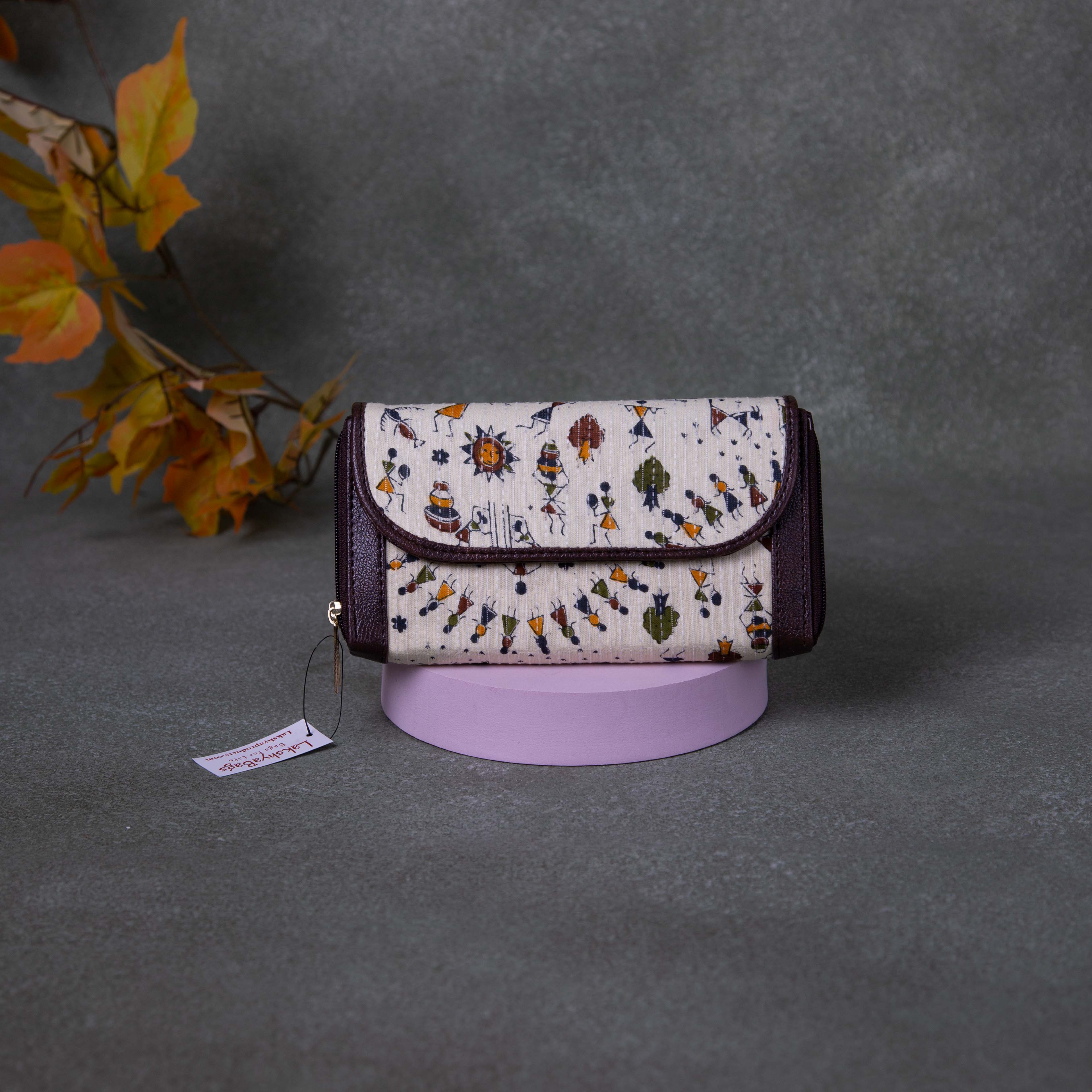 Handmade Wallets - Dual Zip Sandal Tribal Printed Design – lakshya bags